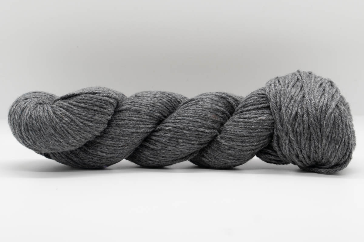 Mongolian Cashmere Knitting Yarn – ULA+LIA