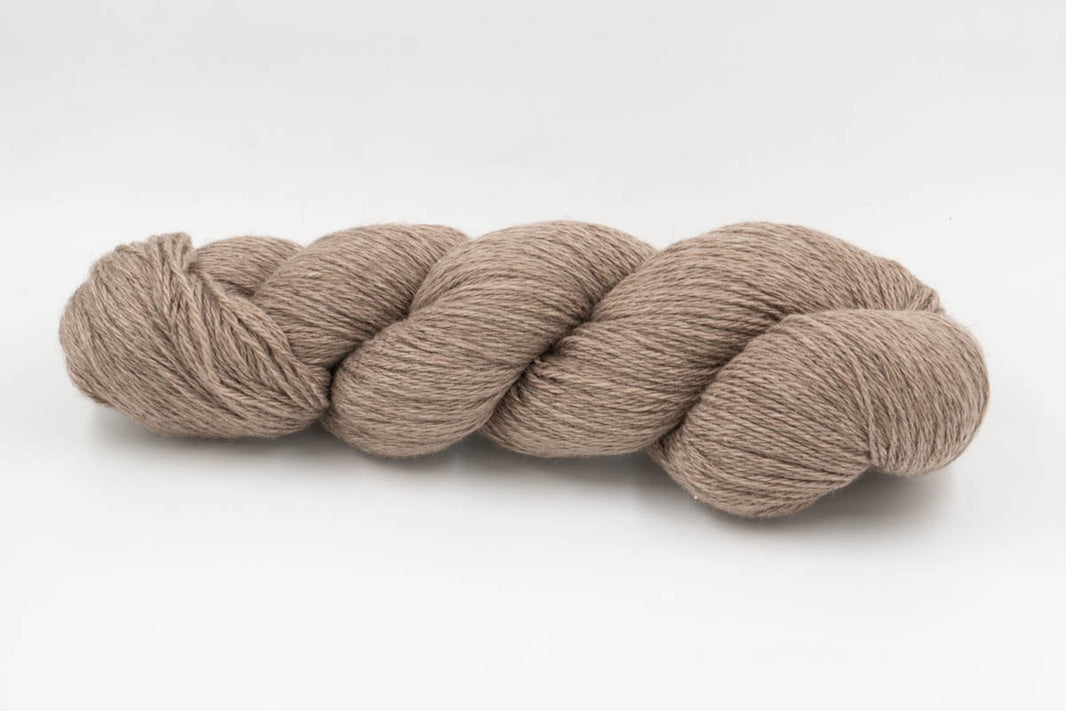 Mongolian Cashmere Knitting Yarn – ULA+LIA
